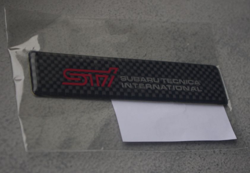 STI EMBLEM STICKER CARBON(STSG20100510) | JDM Japanparts.com